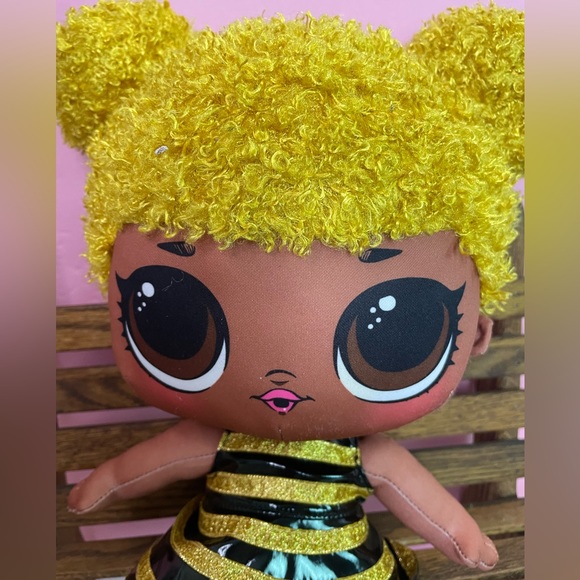 L O L Surprise Toys Lol Surprise Plush Doll Queen Bee Large Gold Hair 5 Tall Stuffed Toy